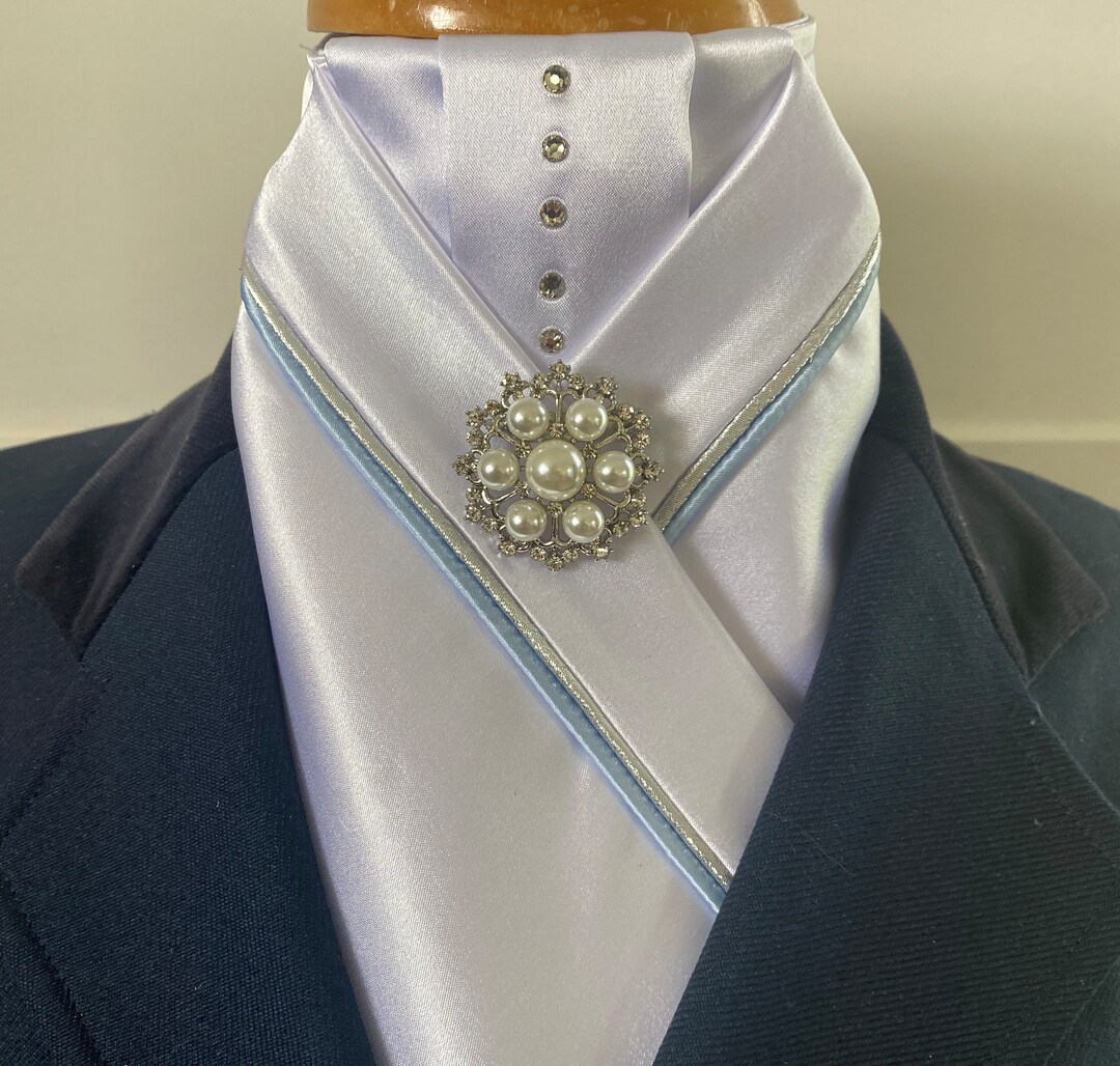 HHD Custom Stock Tie White Satin Dressage Equestrian Stock Tie Light ...