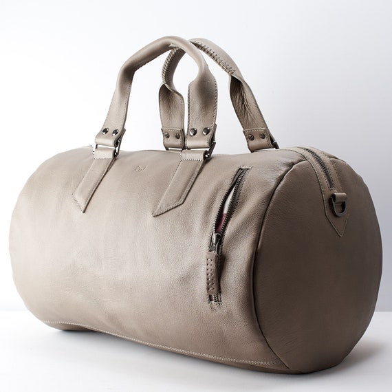 Used Leather Duffle Bag | semashow.com