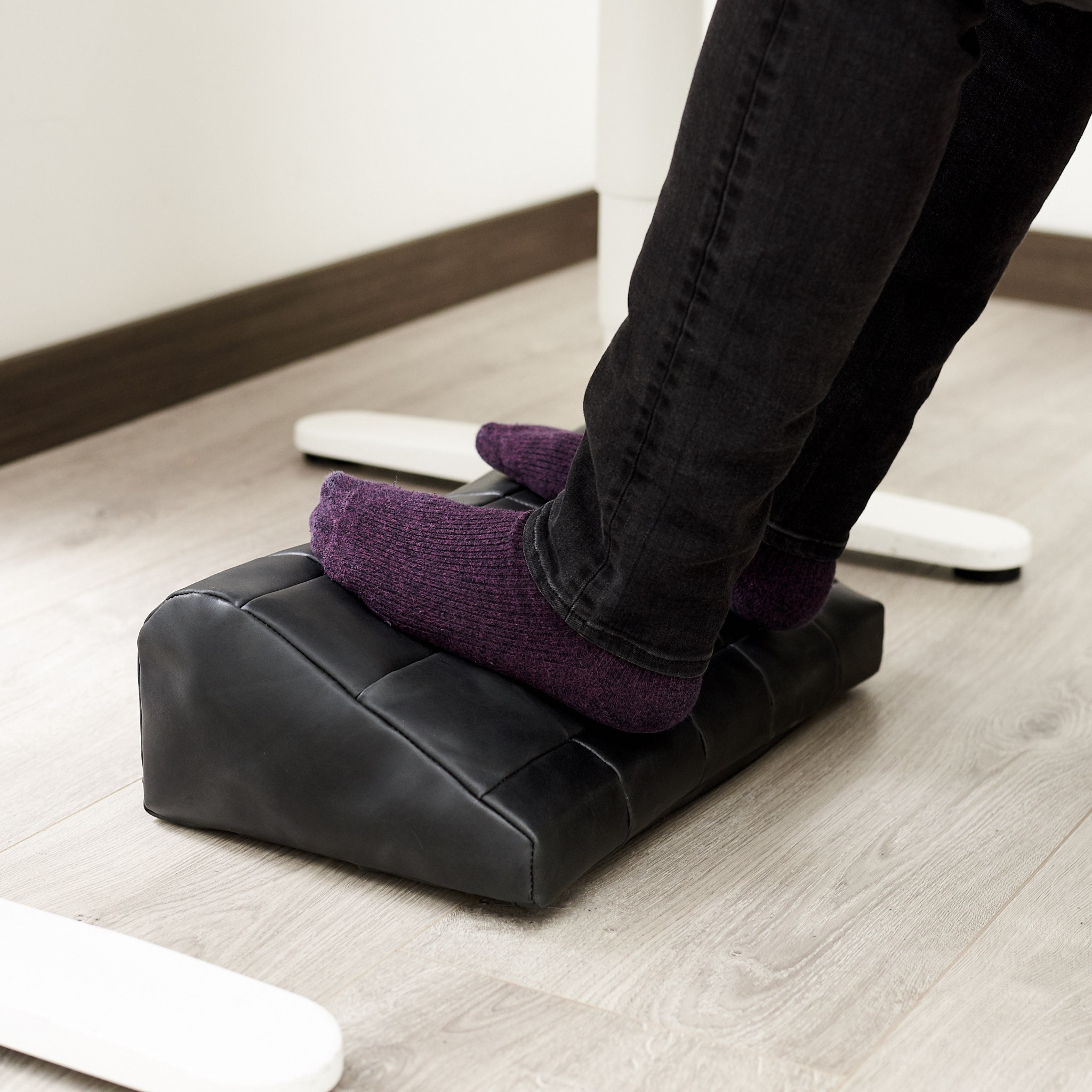Black Leather Footrest, Ergonomic, Foot Rest Desk, Cover, Office ...