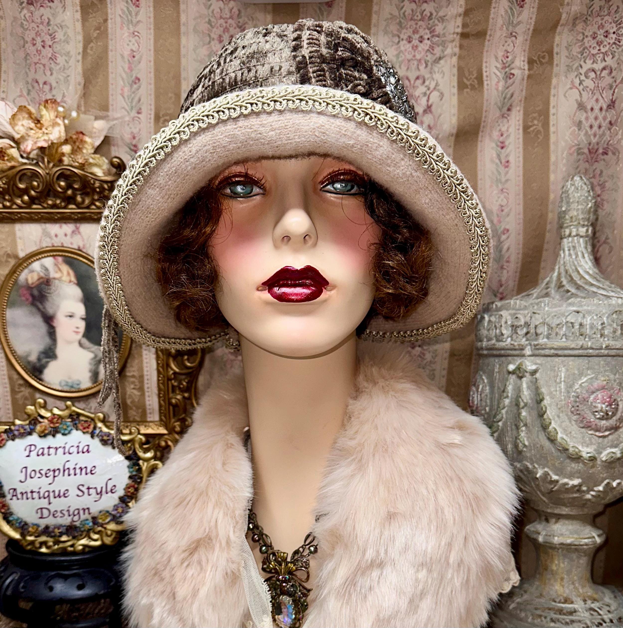 1920'S Vintage Beige & Brown Fancy Velvet Floral Cloche Flapper Hat - Etsy