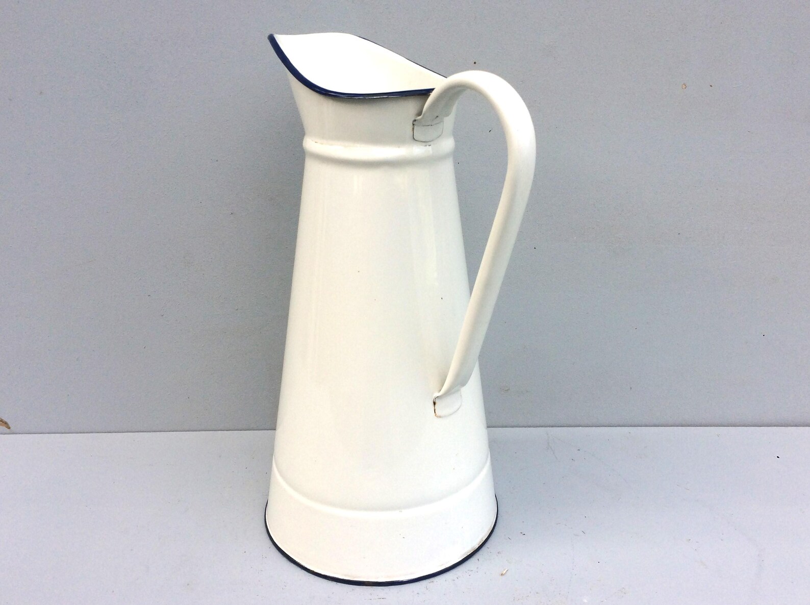 Large White Enamel Pitcher, Mid Century Enamelware - Etsy