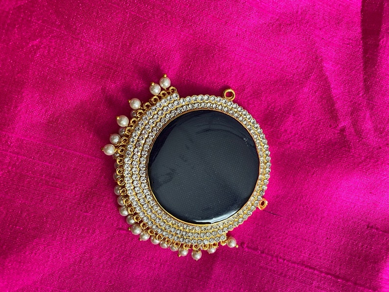 Ammavaru Locket/ Pathakam - Etsy