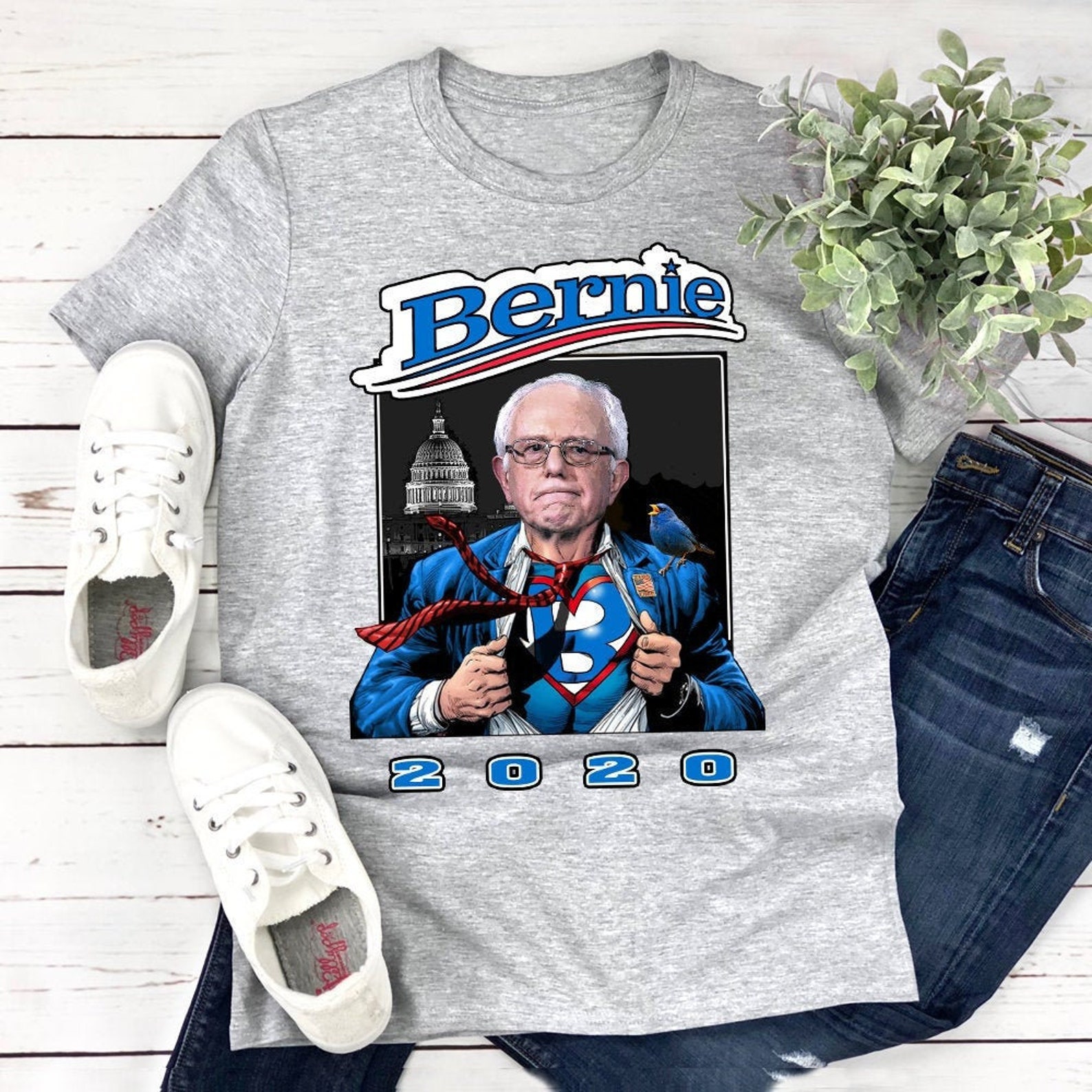 Superhero Bernie Sanders 2020 Unisex Softstyle Ladies' and Men's T ...