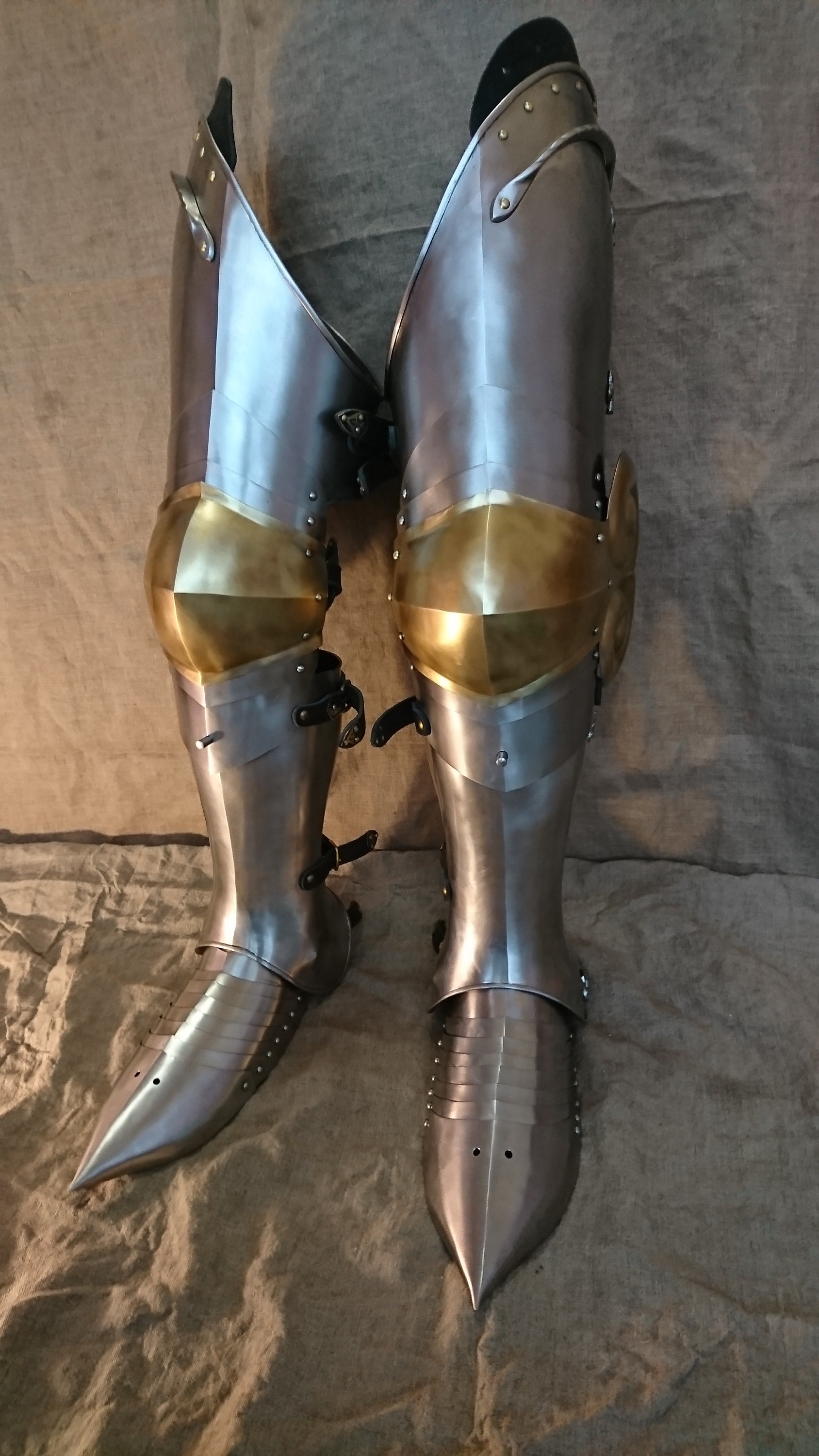 Full Legs in Kastenbrust style | Etsy