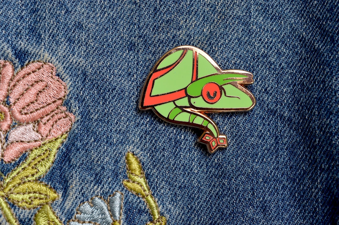 Sleepy Flygon Pin - Etsy