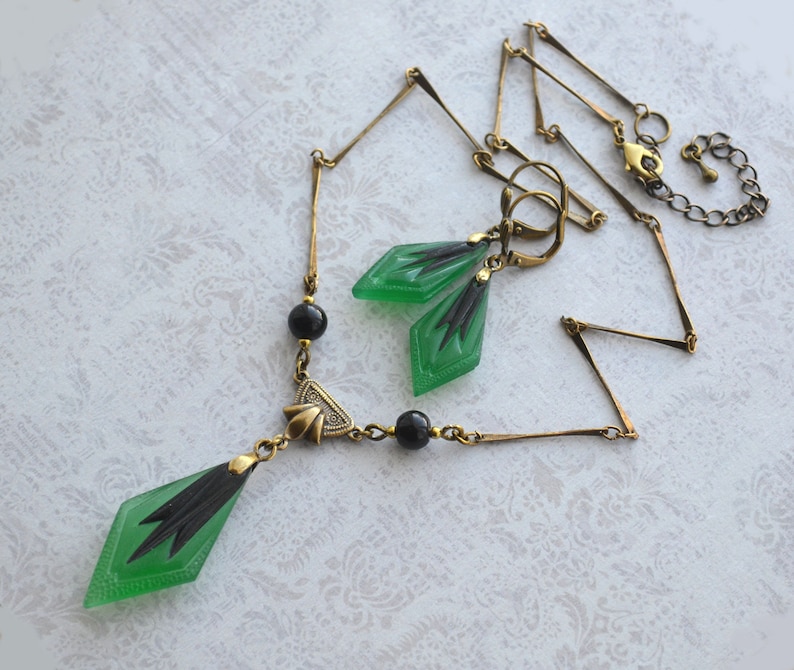 Art Deco Emerald Green and Black Necklace and Earring Set | Etsy
