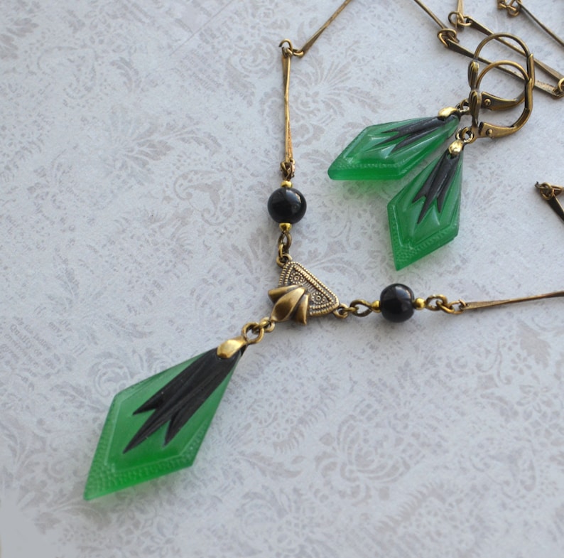 Art Deco Emerald Green and Black Necklace and Earring Set | Etsy
