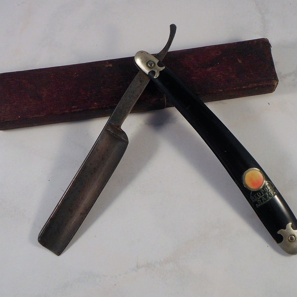 Collectible Razor - Etsy