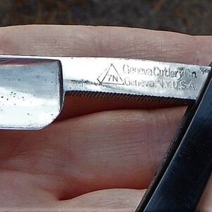 Vintage 1920's Straight Razor 7N Pyramid Model Geneva Cutlery Co ...