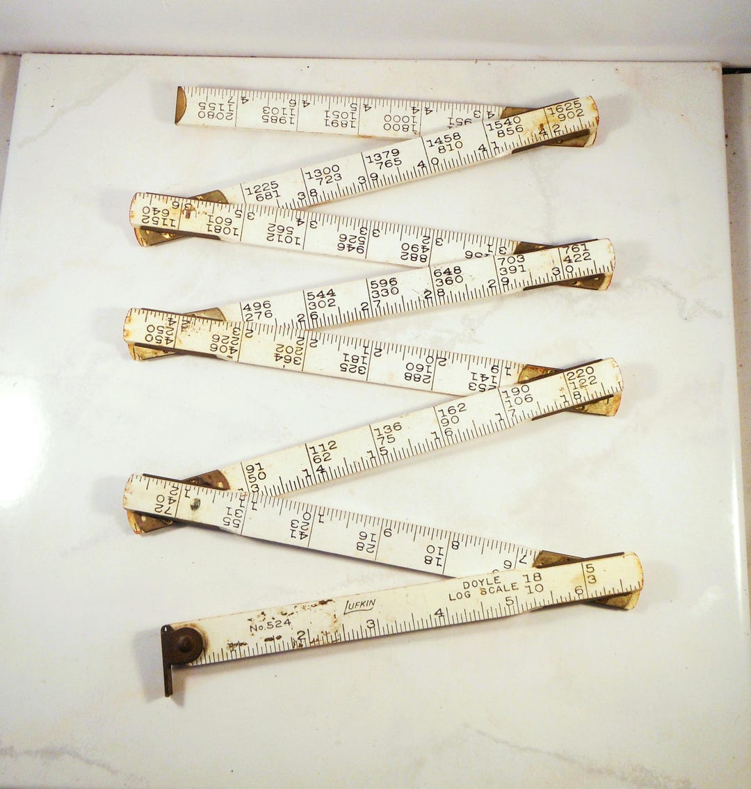 Vintage Lufkin No. 524 Folding Doyle Log Scale Ruler Used to Determine ...