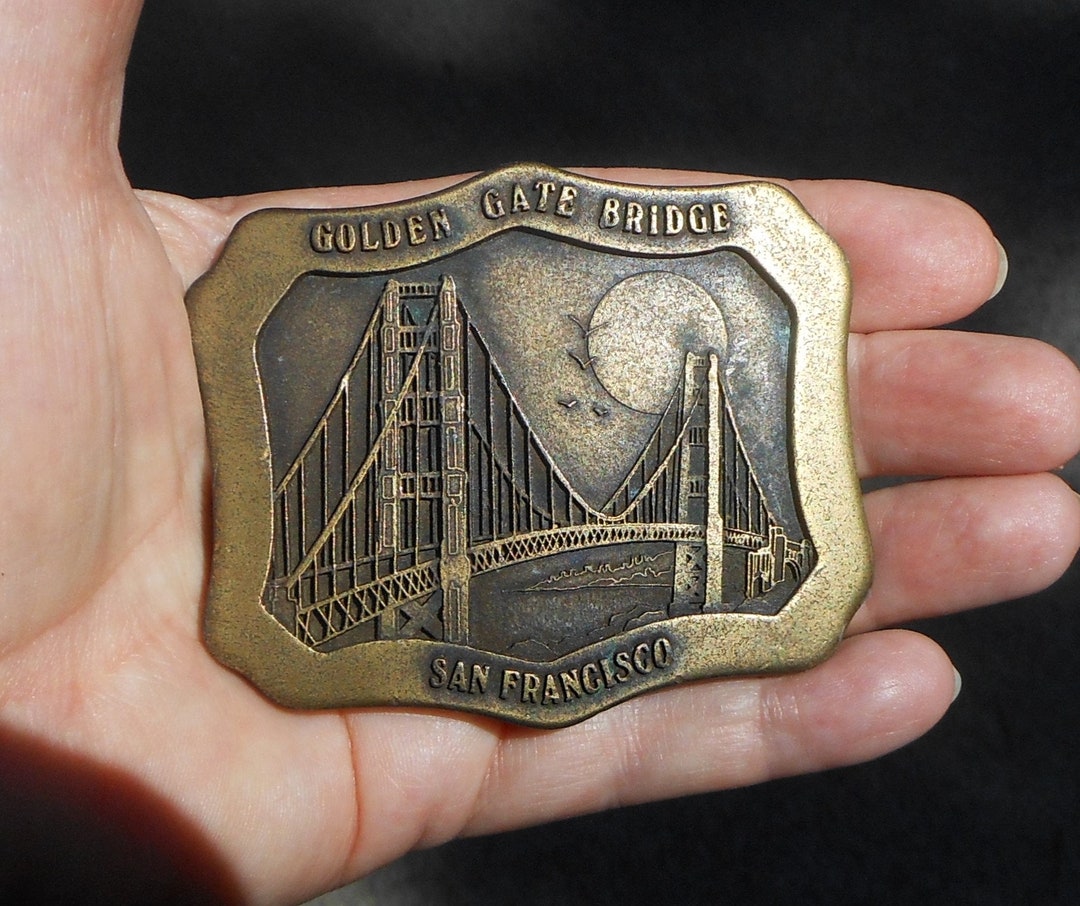 Belt Buckle Showing the Golden Gate Bridge - Great Souvenir or Reminder ...