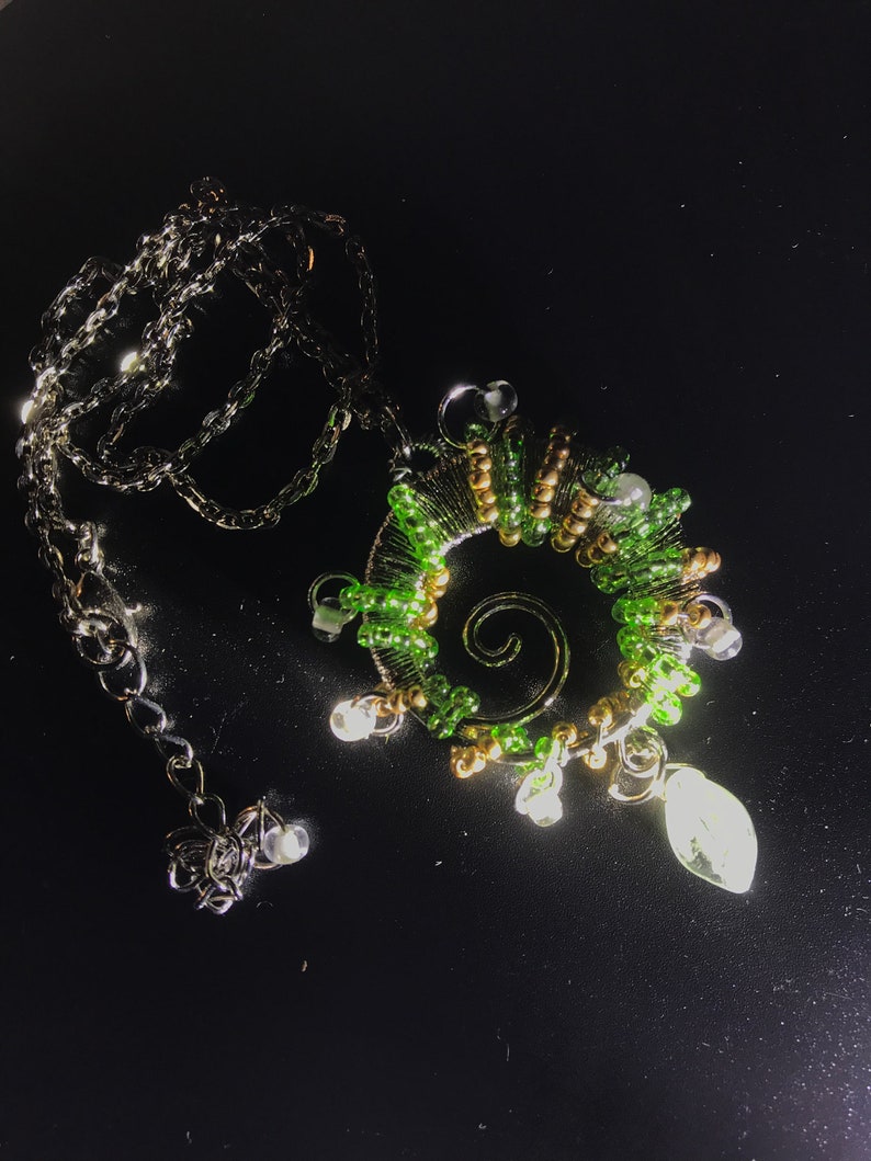 Avatar Pandora Forest Inspired Luminescent Pendant Necklace Green Gold ...