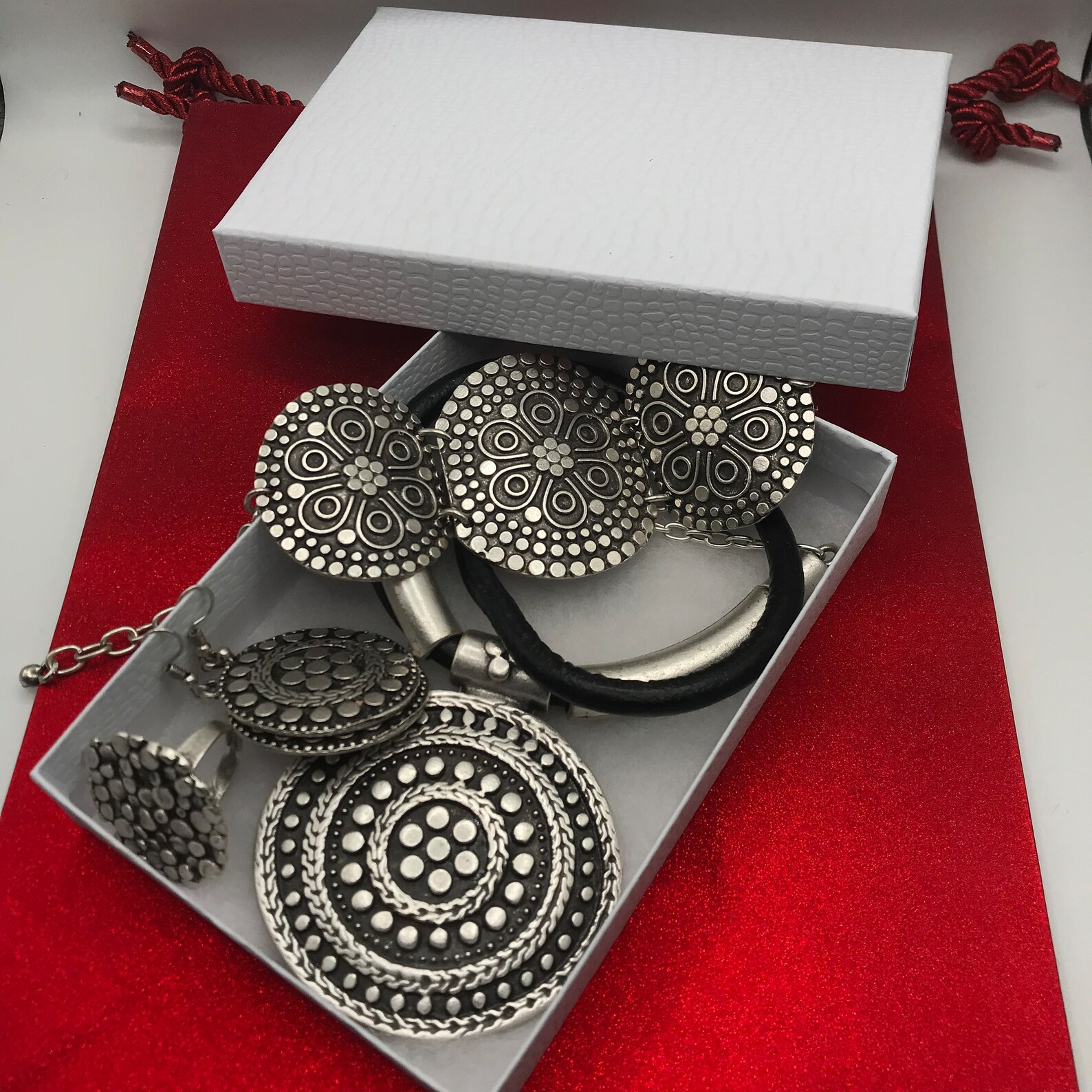 Viking Style Jewelry Set of 4 Melchior + Silver Ethnic Jewelry Unique ...