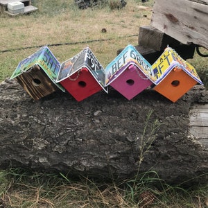 Small Cube Shape Bird House With Real Car License Plate Roof Magenta ...