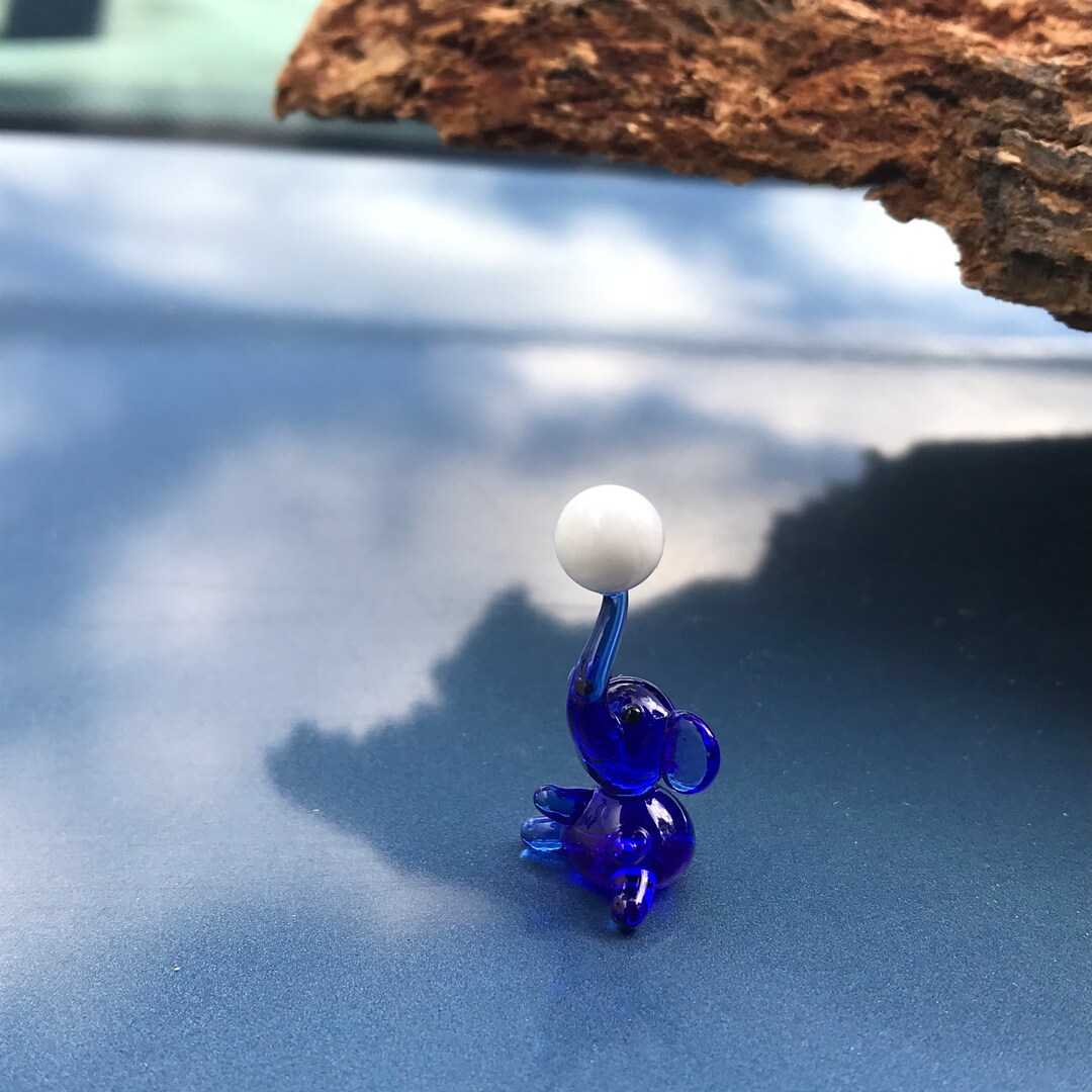 Tiny Glass Zoo Animal Hand Blown Glass Figurine Collectible Elephant ...