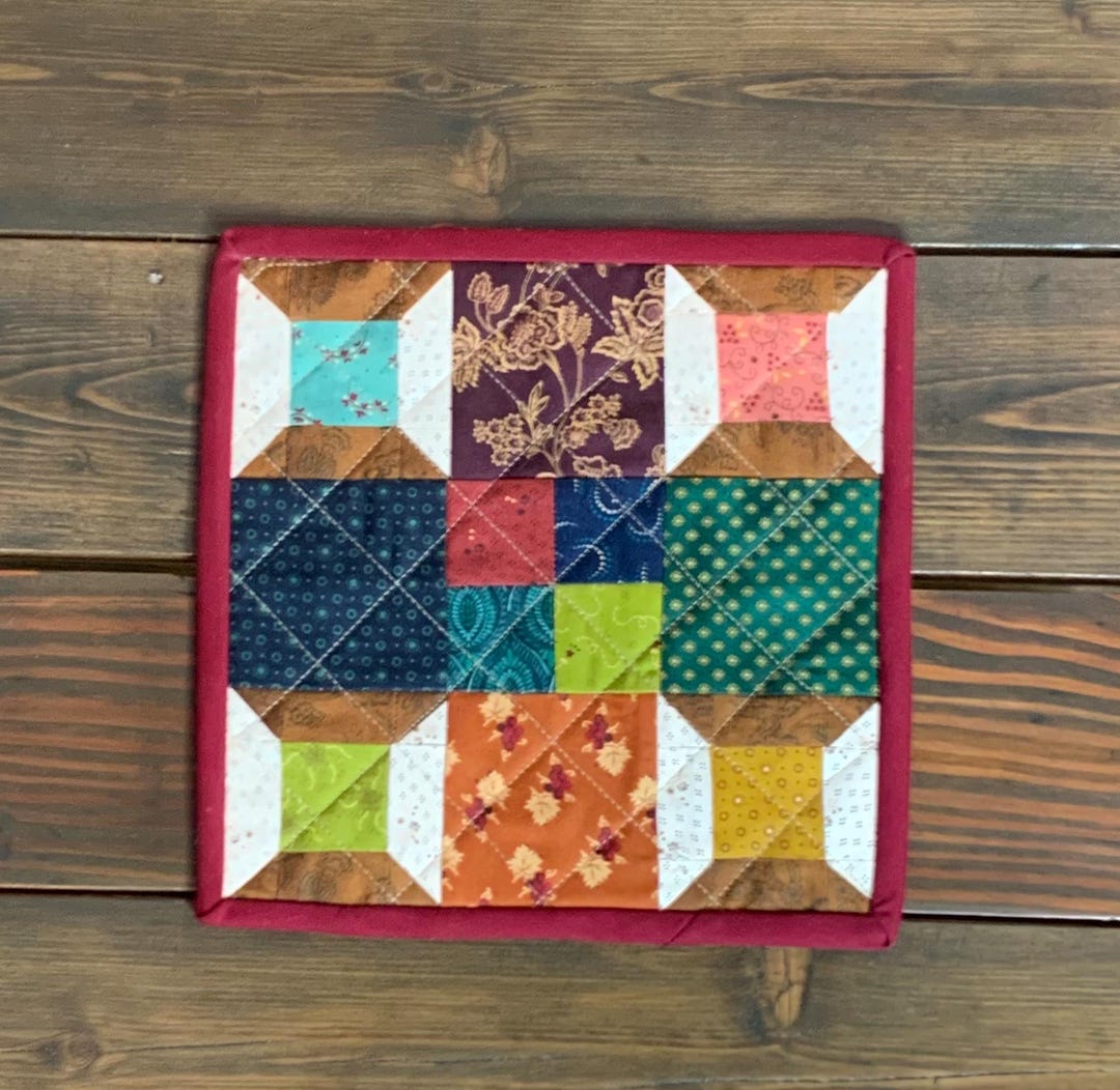 Rustic Spool Patchwork Mini Quilt Table Topper - Etsy