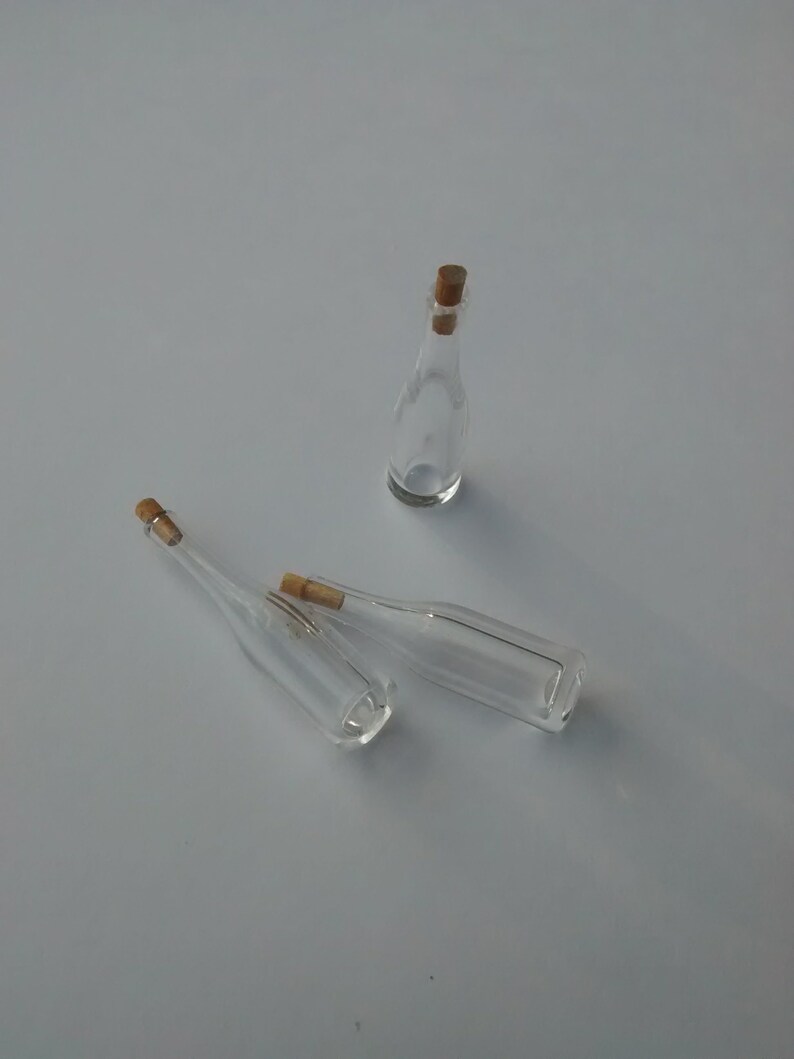 Dollhouse Micro Glass Wine Bottles With Corks 3pc TEENIES - Etsy Canada
