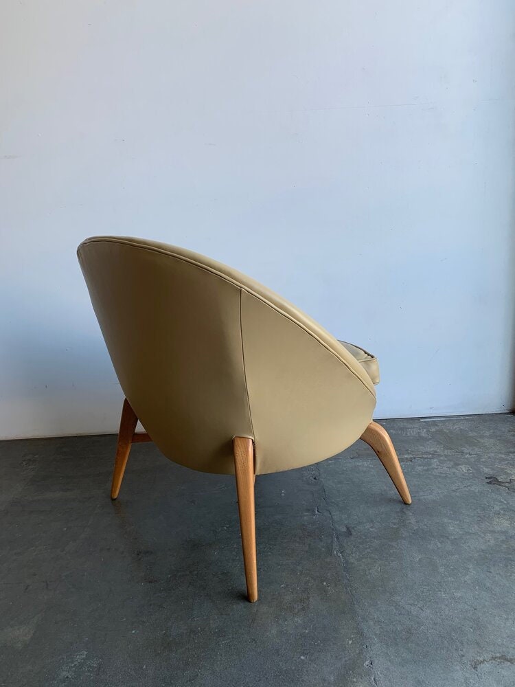 Space-mid Century Spider Leg Chair in the Style of Jean Royère on Sale ...