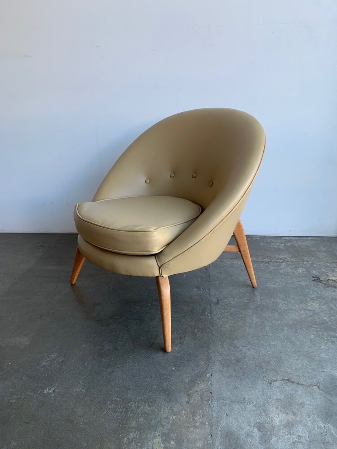 Space-mid Century Spider Leg Chair in the Style of Jean Royère - on ...