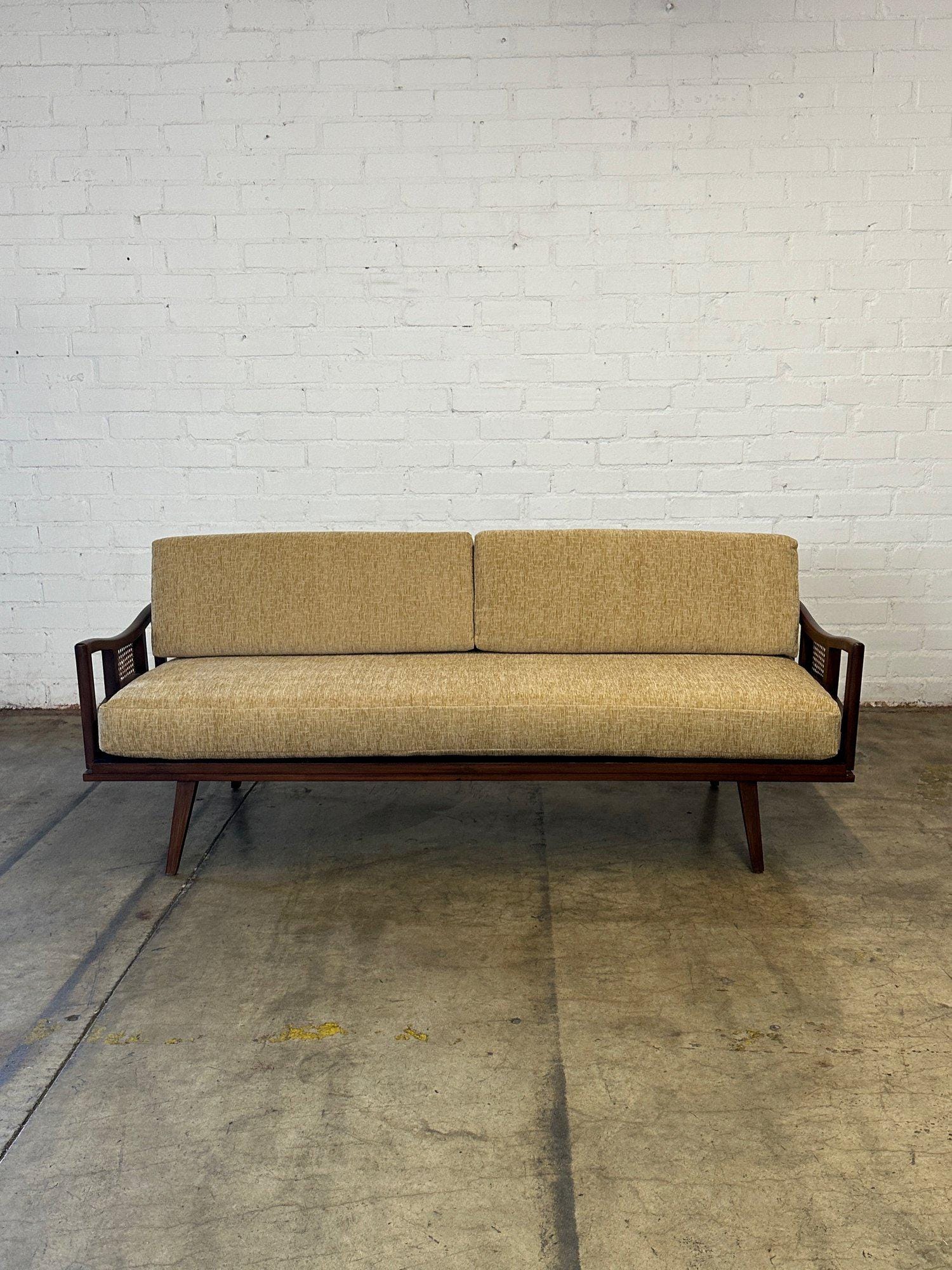 Mid Century Low Profile Daybed - Etsy