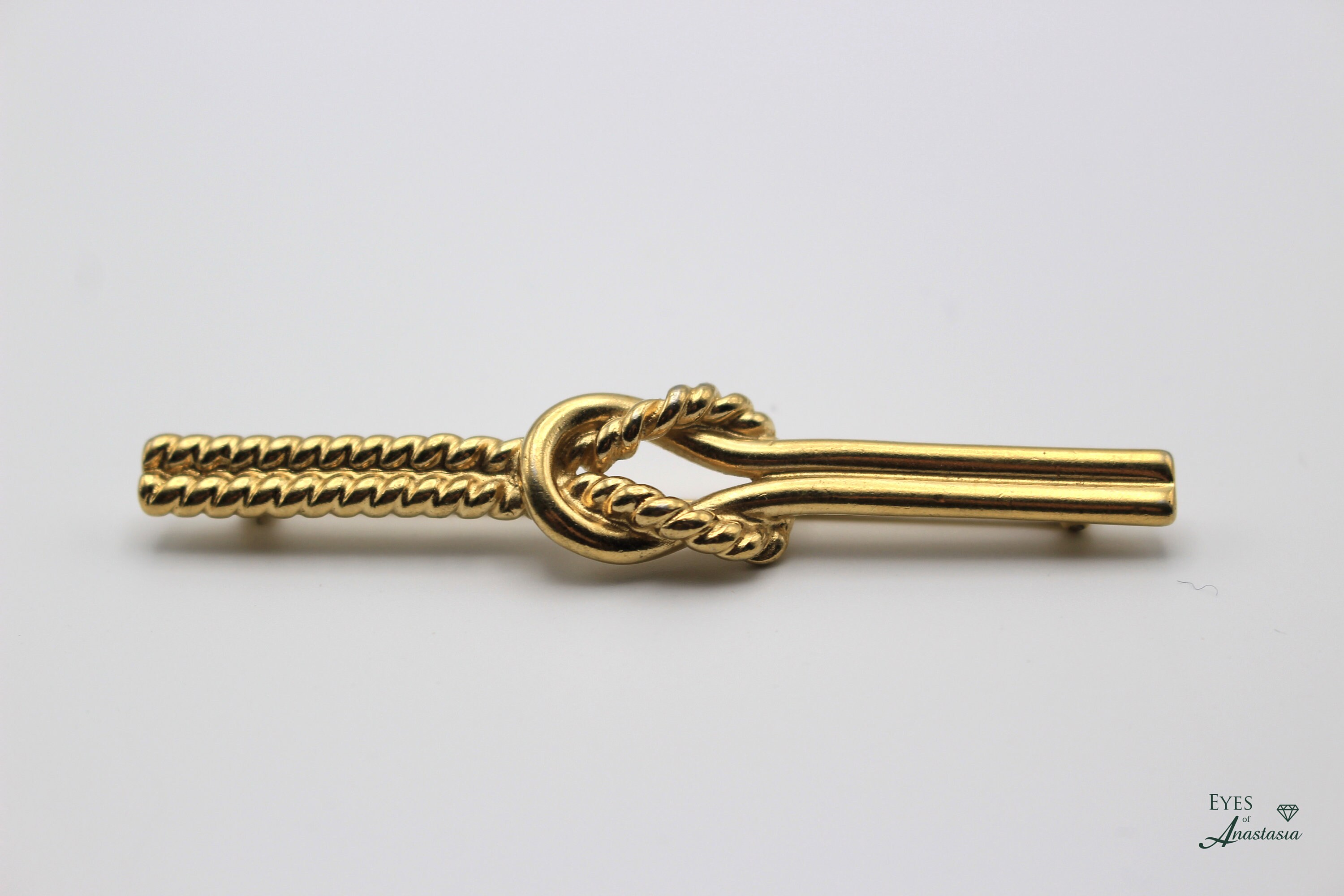 Trifari Reef Knot Pin Trifari Vintage Gold Plated Reef Knot Brooch ...