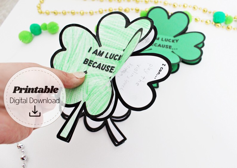 Shamrock Craft Printable Flip Book Template 'I Am Lucky Because ...