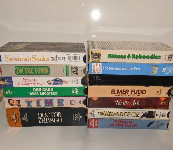 VHS Tapes /savannah Smiles /safari/on the Town /princess and - Etsy