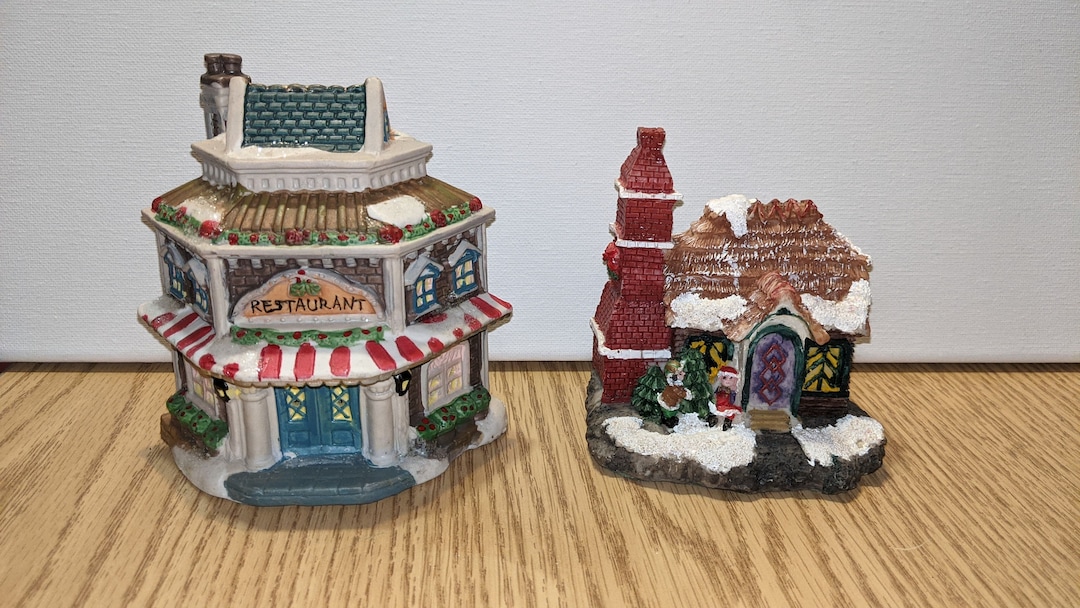 Christmas Village / Christmas Town / Restaurant / Christmas Restaurant ...