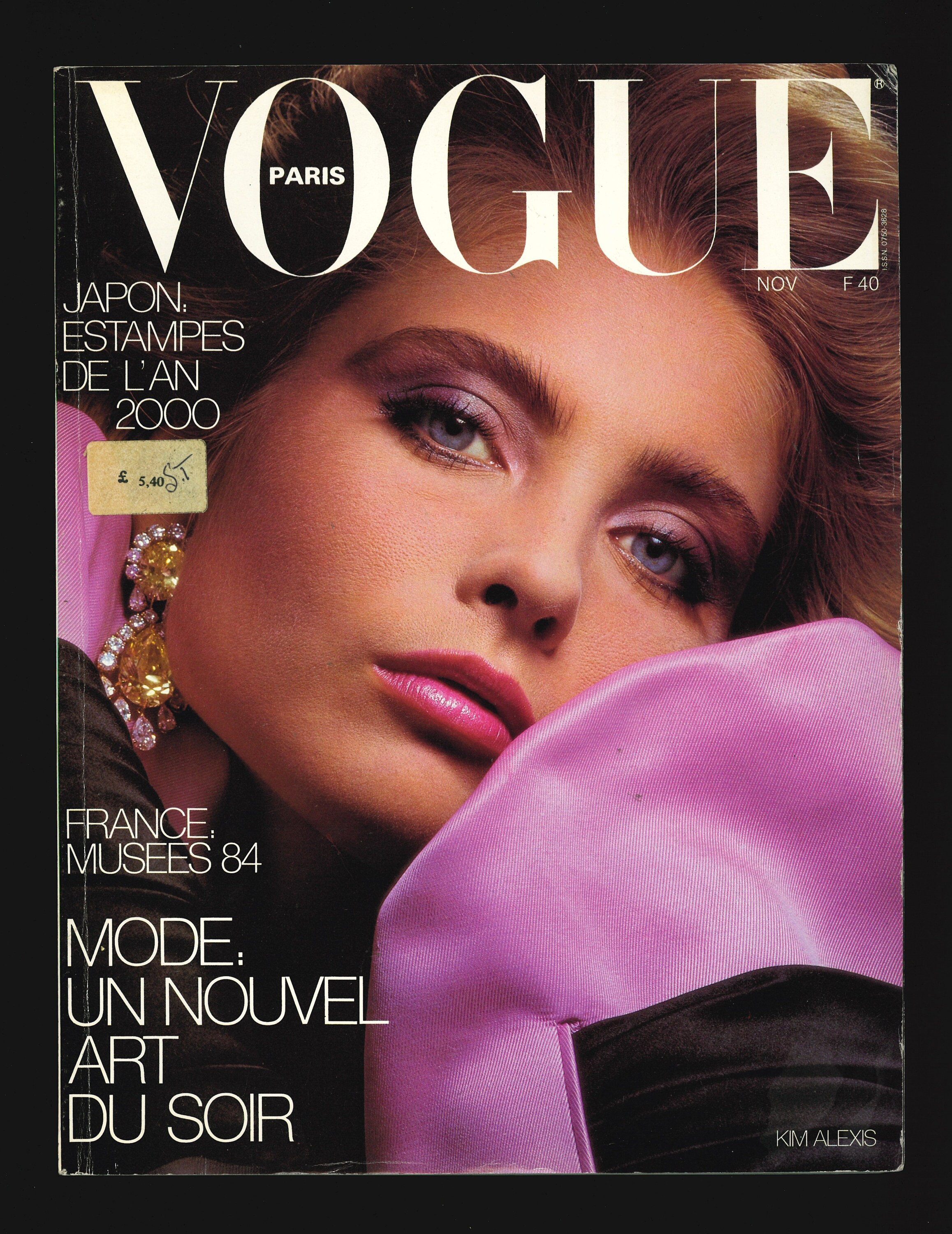 Alexis Hall's Instagram, Twitter & Facebook on IDCrawl