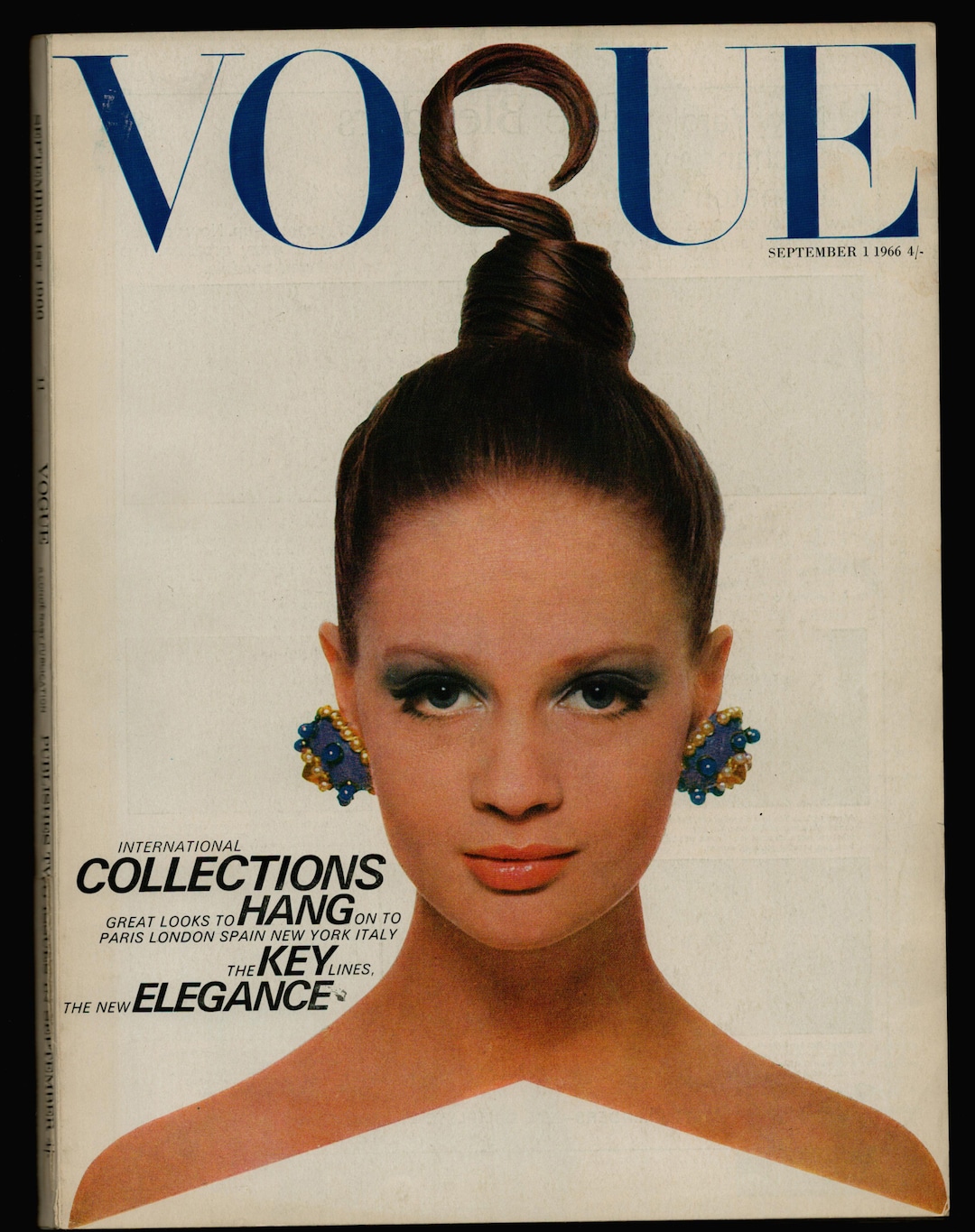 Vogue Sept 1st 1966 Original Vintage Fashion Magazine Cover : Celia ...