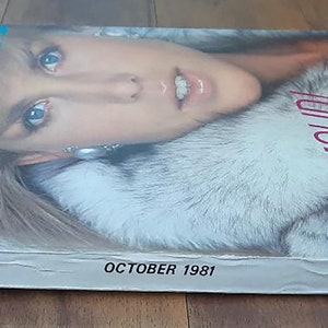 Vogue UK October 1981 British Original Vintage Fashion Magazine Gift ...