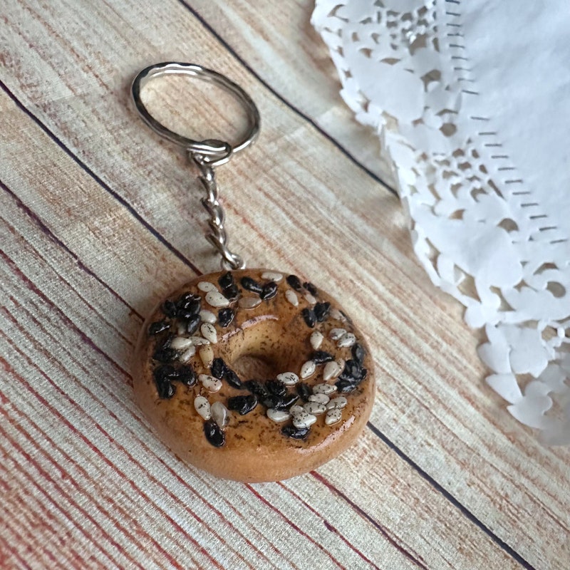 Bagel Keychain - Etsy