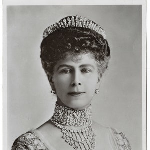 Her Majesty Queen Mary Real Photo Vintage Postcard Unused Printed C1920 ...