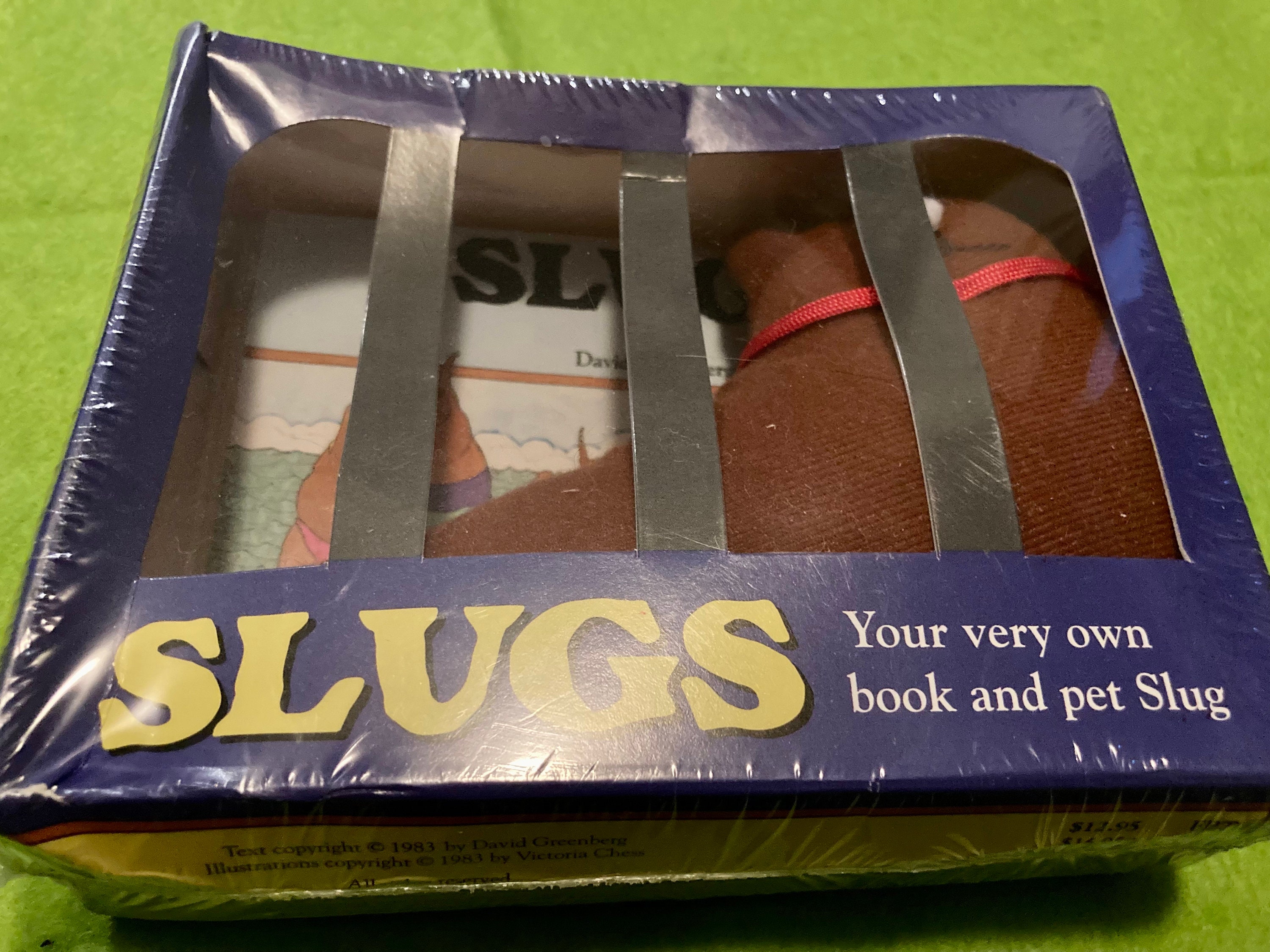 Vtg SLUGS Your Very Own Book and Pet Slug Plush by David Greenberg ...