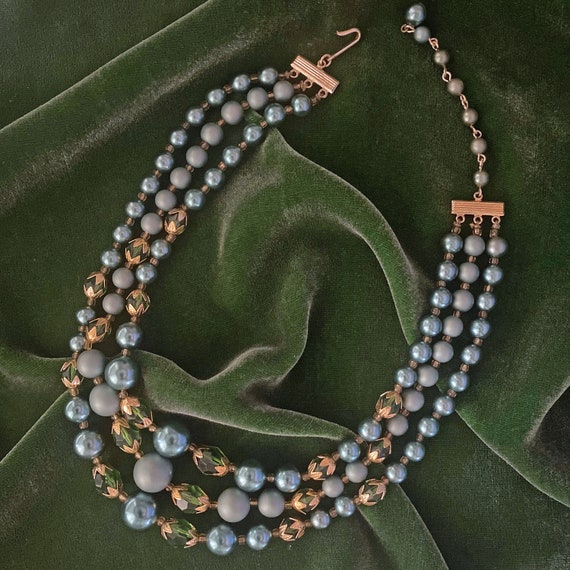 Vintage Aqua Green Matte and Pearlized Lucite and Gla… - Gem