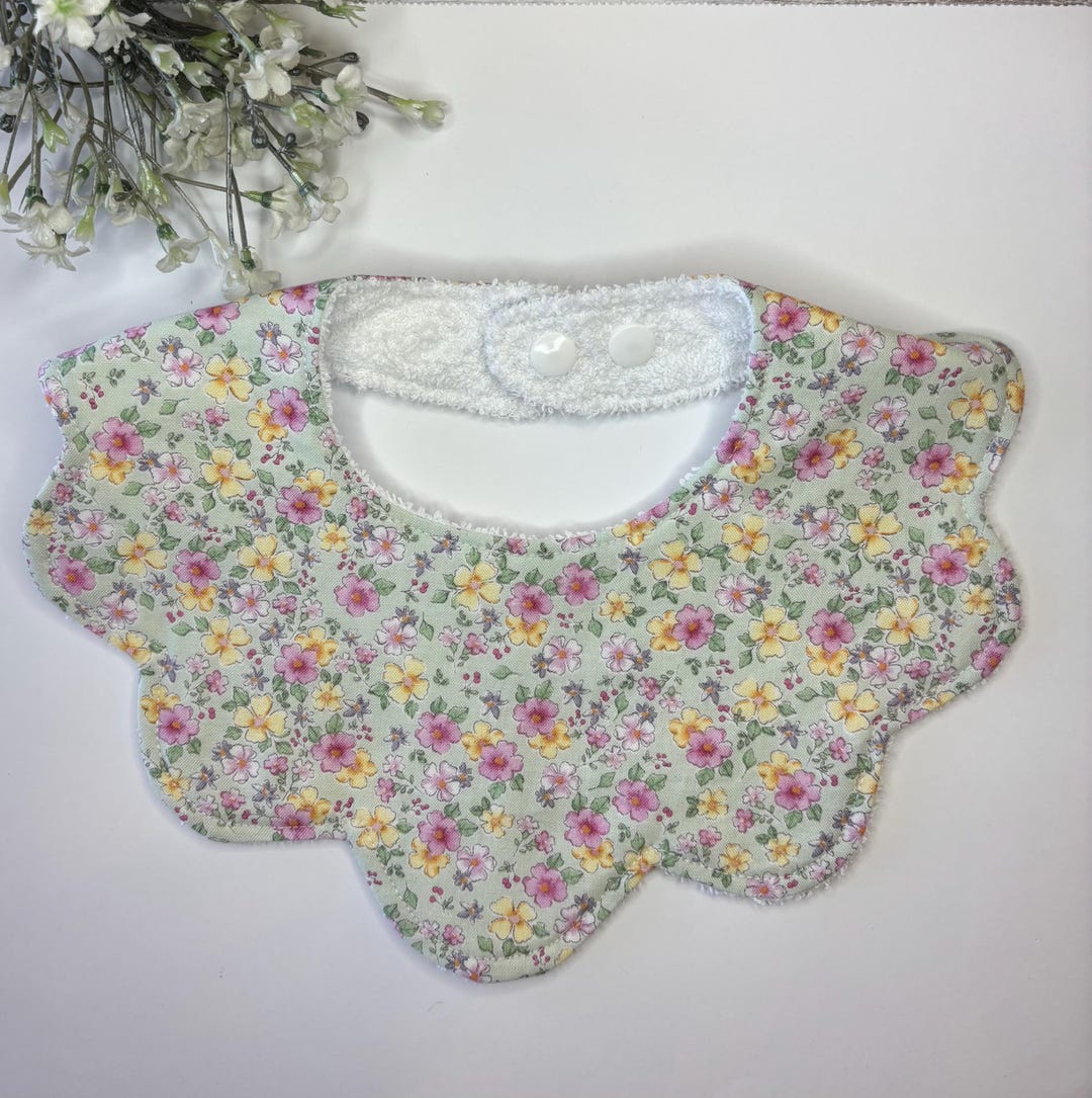 Scalloped Baby Bibs, Baby Girl Floral Bib, Adjustable Two Snap Drool ...