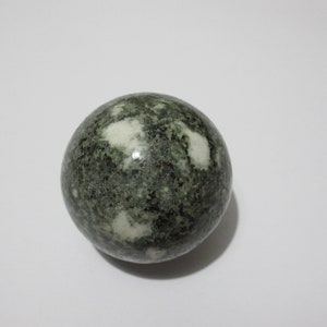 Spotted Stonehenge Bluestone Sphere preseli - Etsy