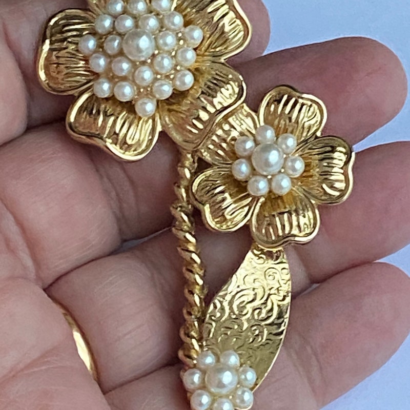 Butler Brooch - Etsy