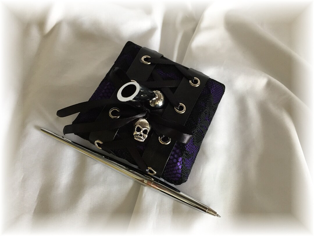 Gothic Wedding Lace-up Guest Pen, Goth Guest Pen, Lace Guest Pen, Skull ...