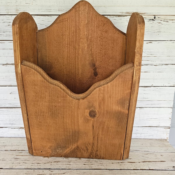 Vintage Magazine Rack - Etsy