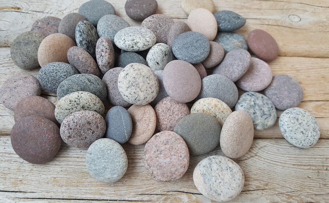 Round Sea Stones Medium Flat Stones 50 Pcs Medium Small Baltic Beach ...