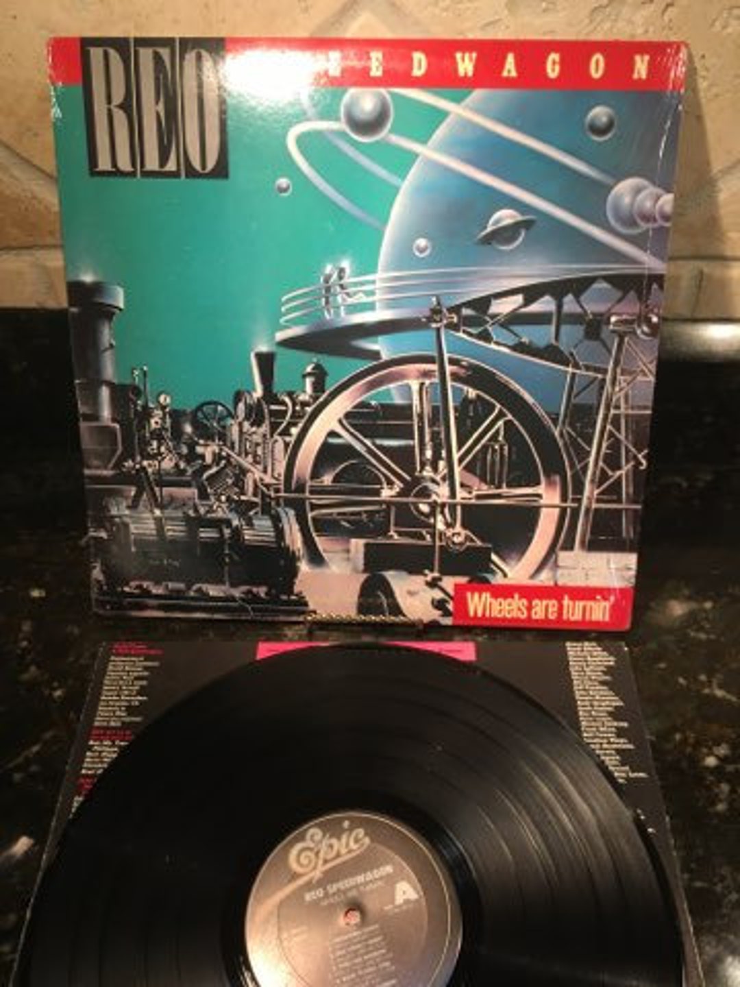 REO Speedwagon Wheels Are Turnin' Vintage Record LP Vinyl 1984 Near ...