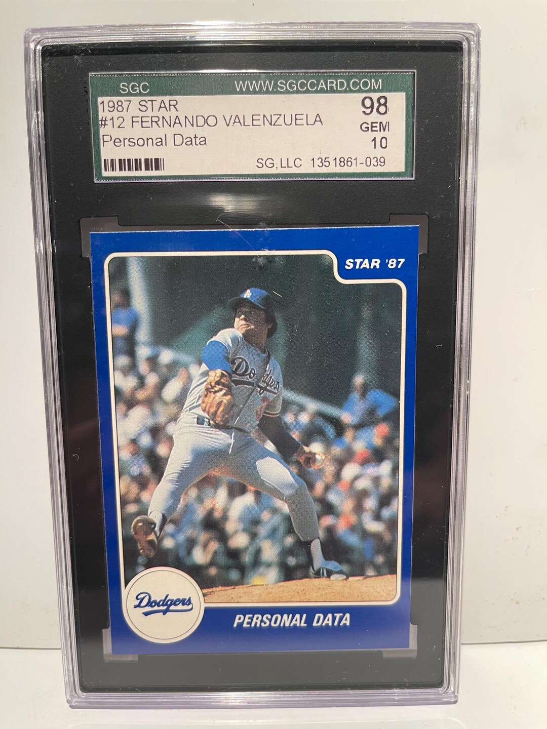 1987 Star Valenzuela Baseball Fernando Valenzuela/personal Data Gem ...