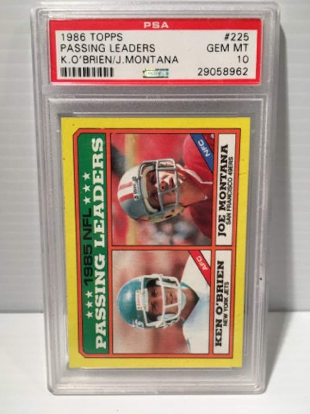 1986 Topps Football 225 NFL Passing Leaders Joe Montana PSA 10 ...