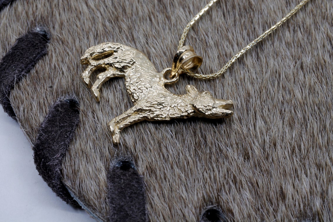 Gold Coyote Necklace for her 14kt solid gold 3-D howling | Etsy