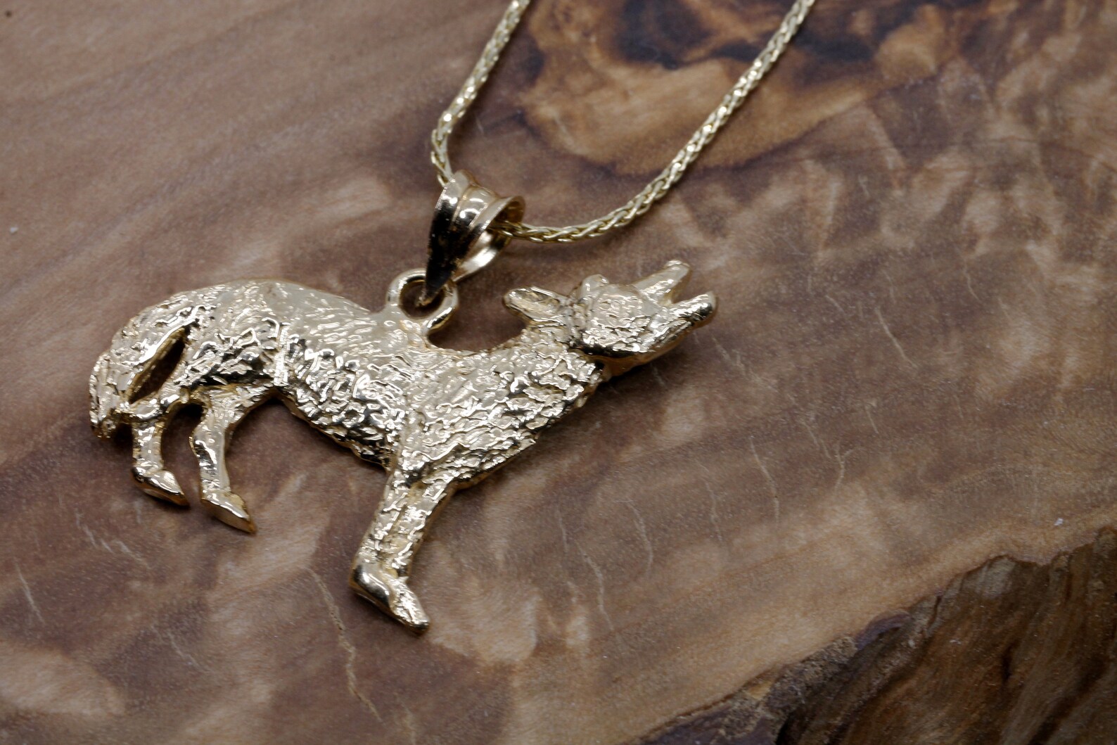 Gold Coyote Necklace for Her 14kt Solid Gold 3-D Howling - Etsy