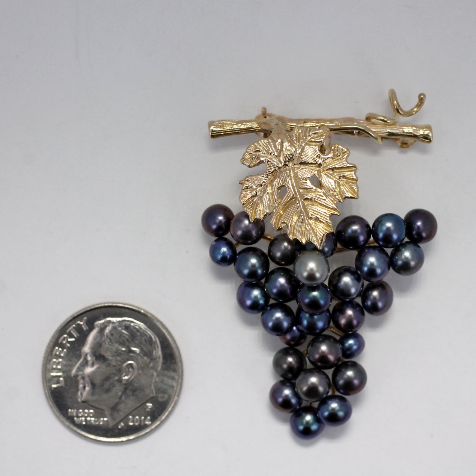 Grape Jewelry Grape Cluster Brooch One Leaf on Vine 14kt - Etsy