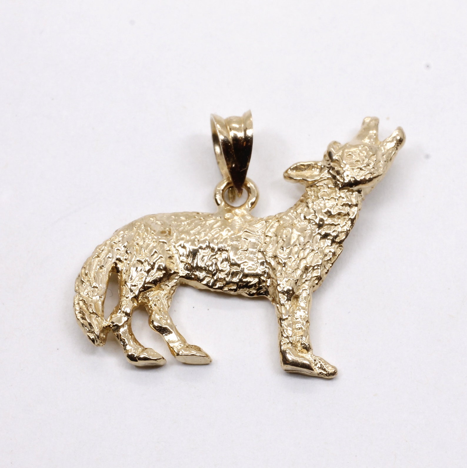 Gold Coyote Necklace for Her 14kt Solid Gold 3-D Howling - Etsy