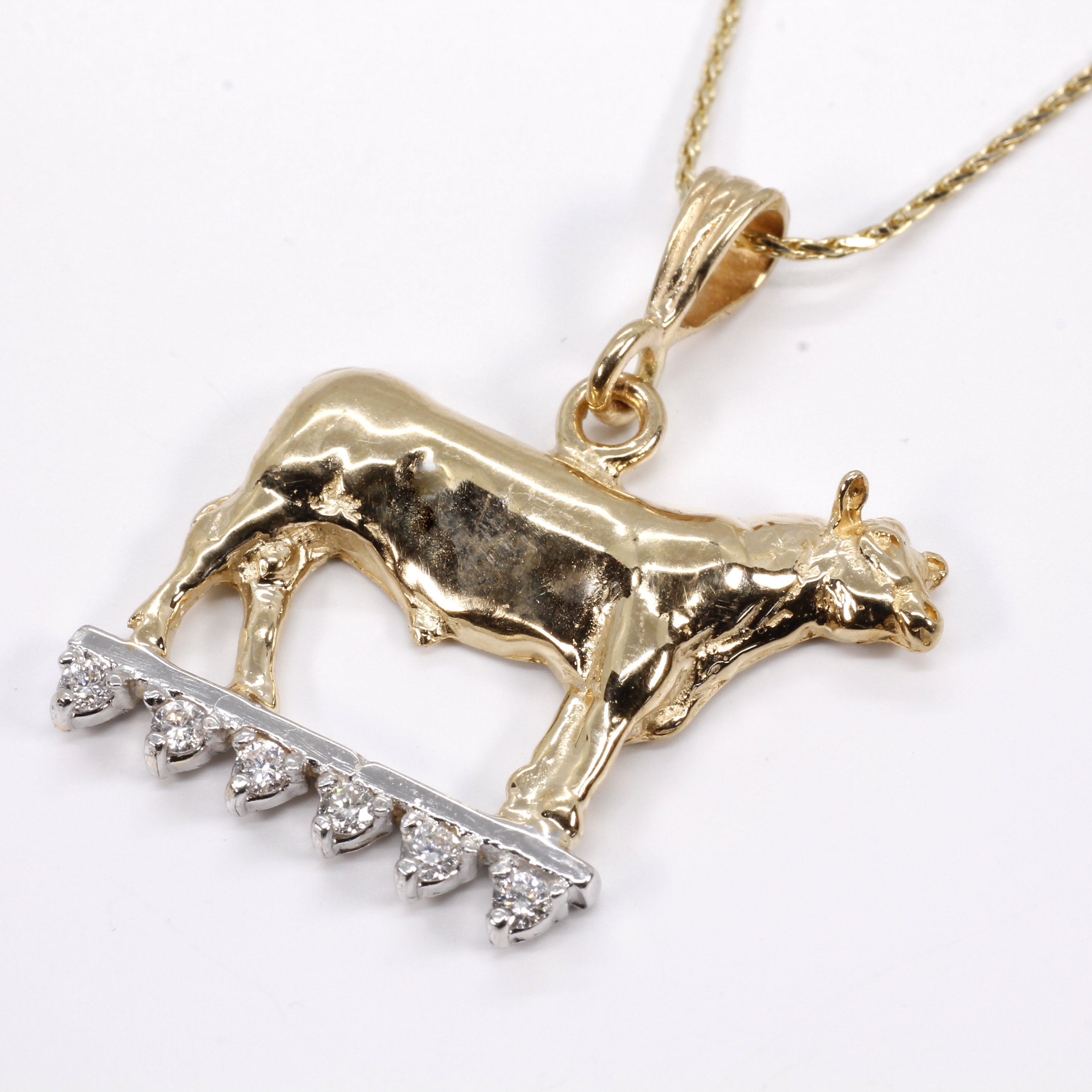 Cattle Rancher Gift for Her Gold Bull Necklace for Wife | Etsy