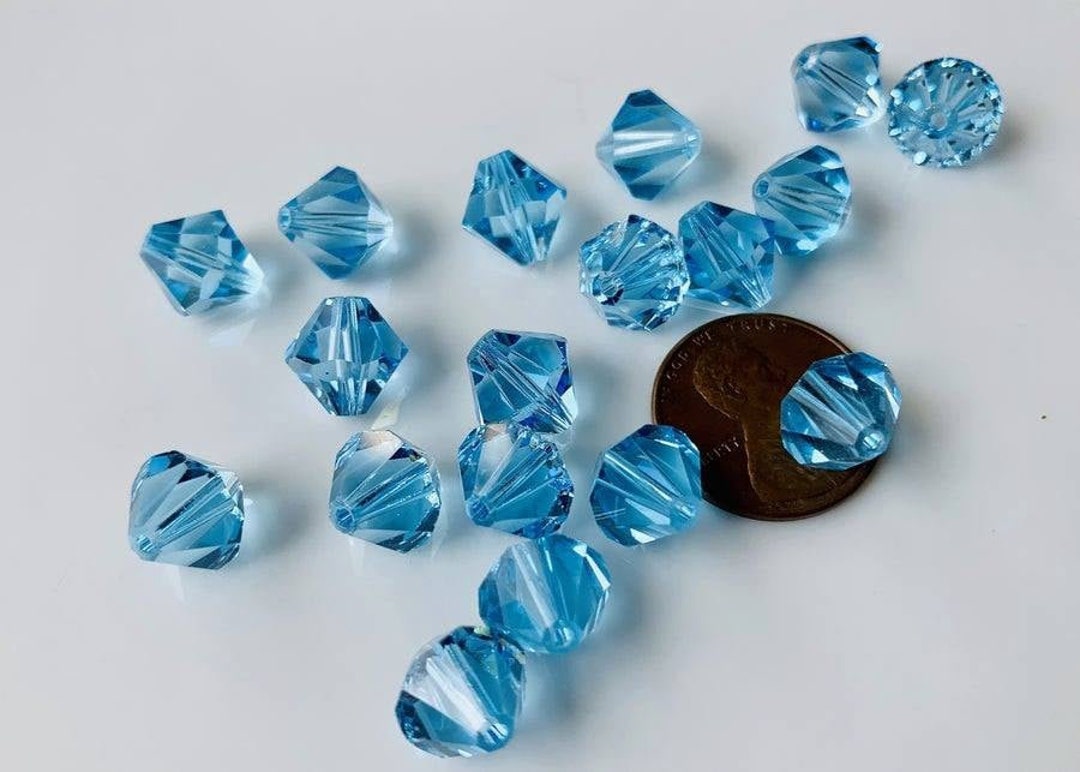 Lovely Large Aqua Crystal Bicones! - Etsy